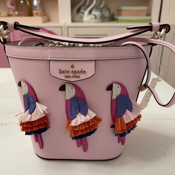 kate spade | Bags | Kate Spade Flock Party Parrot Pippa Bucket Bag ...
